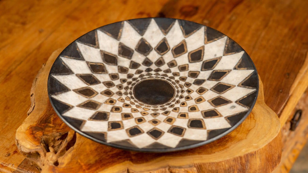 Handmade Ceramic Plates – Medium – Afrotide Crafts